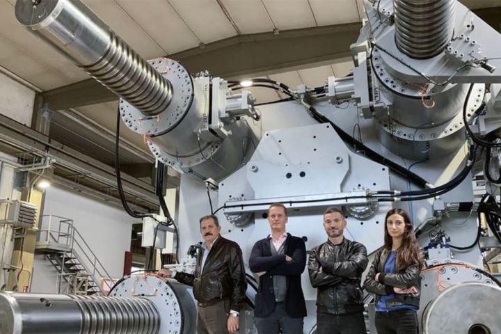 Maicopresse introduces its maxi 5000 ton injection moulding machine ...